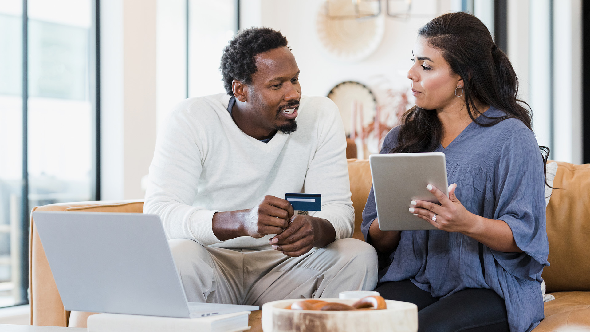 Almost a Quarter of Married Couples Didn’t Have Joint Accounts in 2023 ...
